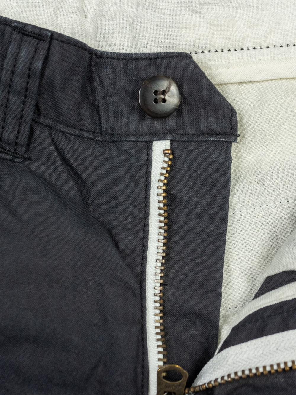 UES Duck Short Pants Black